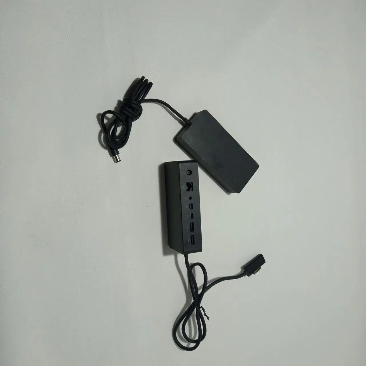 قیمت و خرید داک سرفیس PD9 یا Surface Dock 1661 - آبیدر استوک